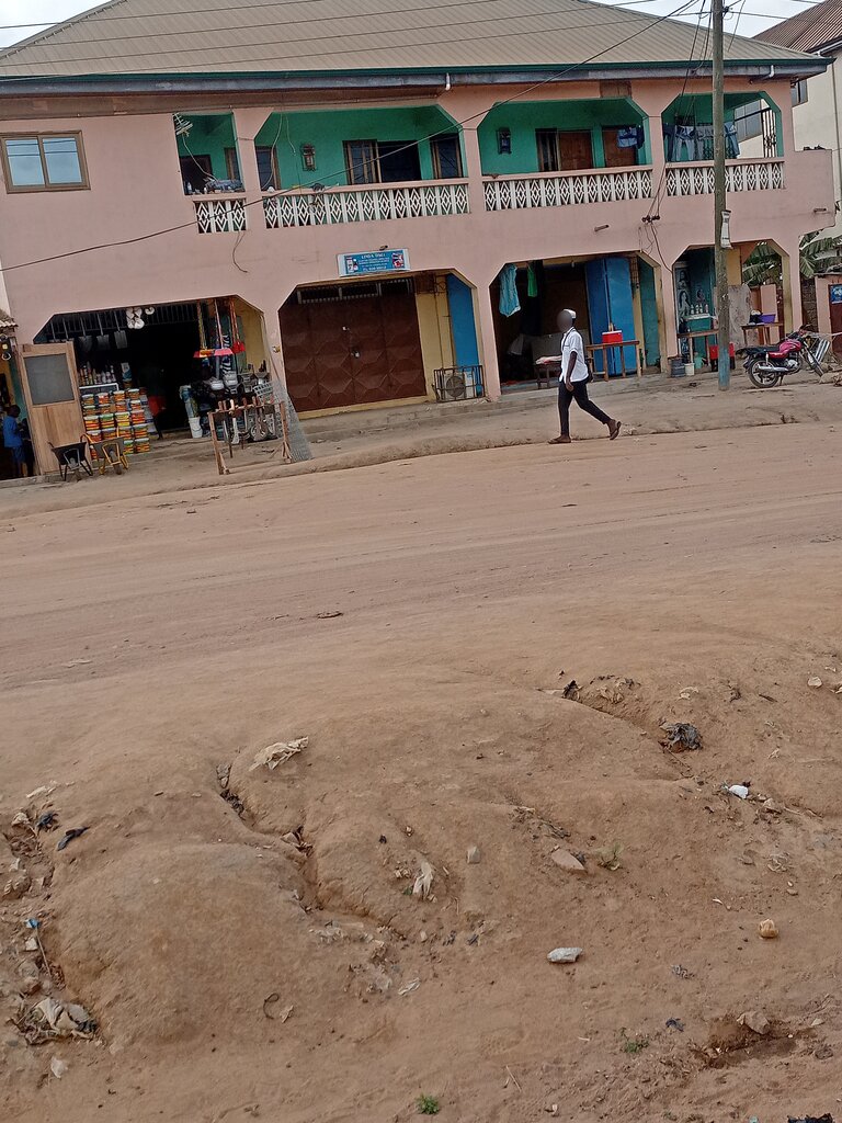 Eczaneler Linda Osei, Dünya, foto