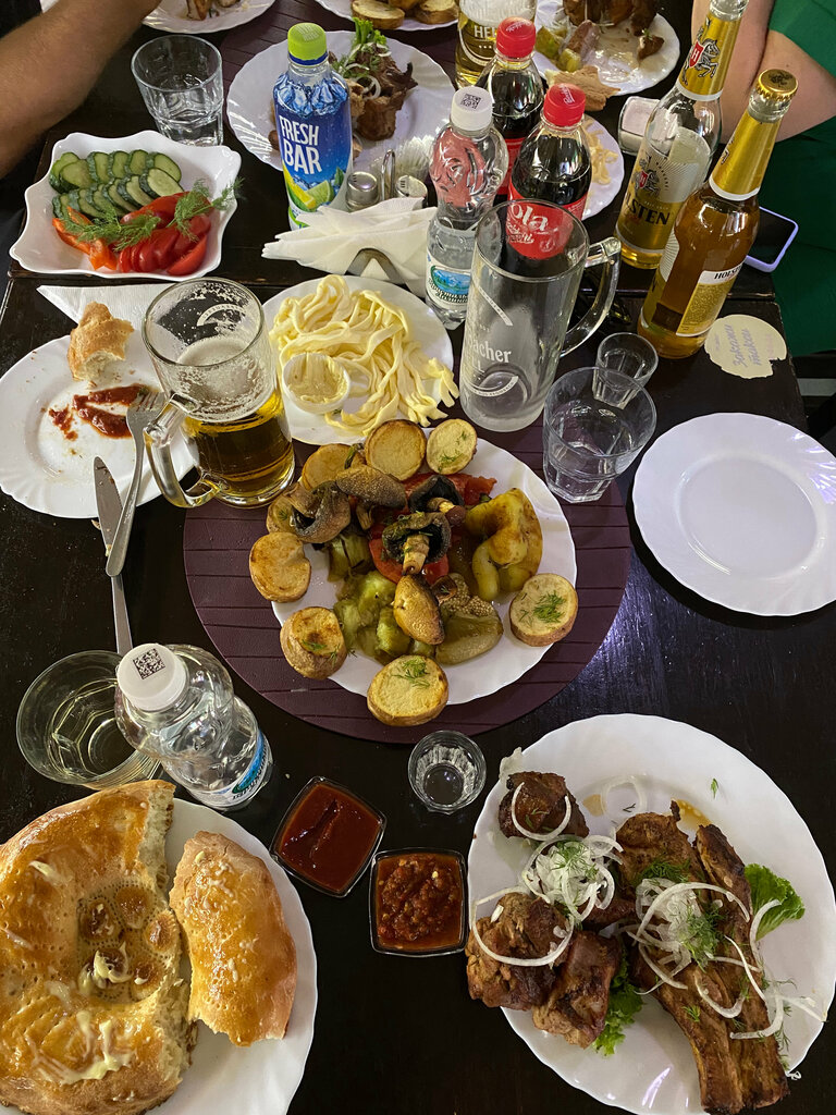 Restoran Шашлык машлык, Elista, foto
