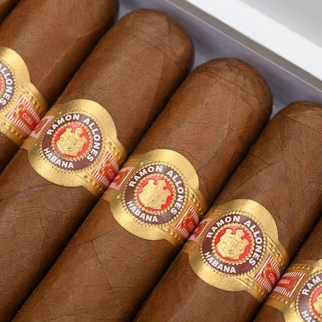 Tütün, sigara mağazaları La Casa Del Habano, Abu Dabi, foto