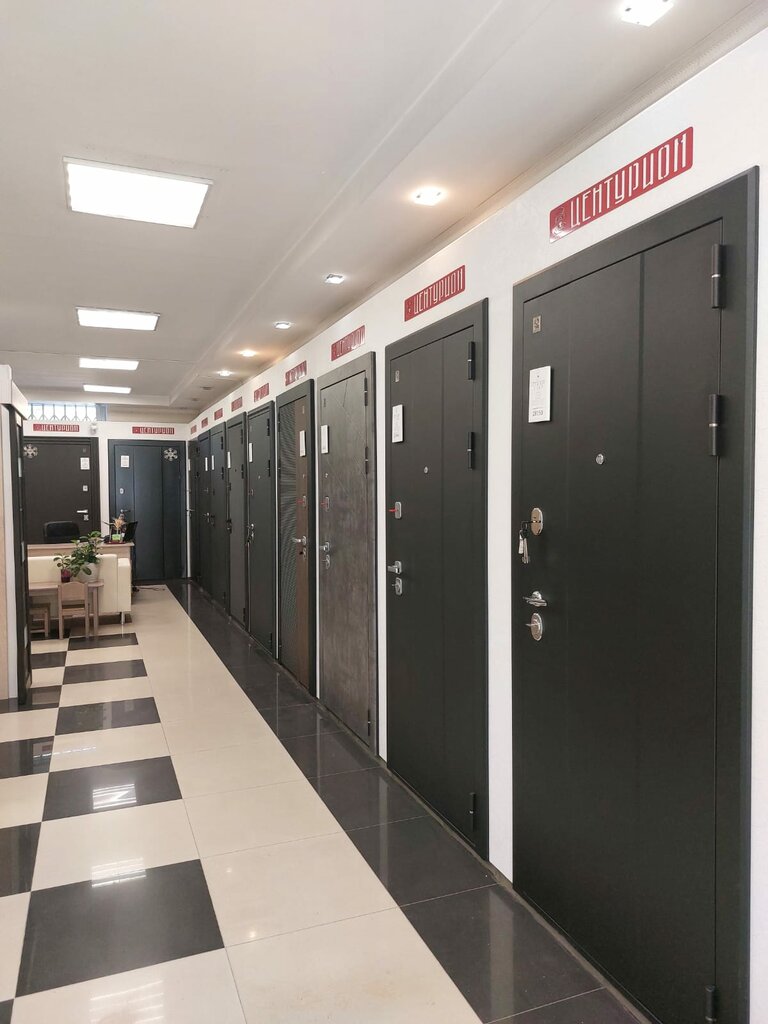 Kapılar Анвик, Novosibirsk, foto