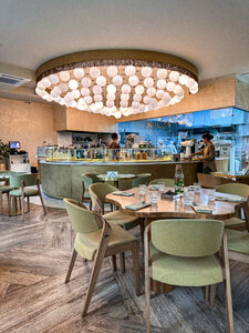 Niqa Patisserie & Cafe (Tverskoy Boulevard No:14с5), kafe  Moskova'dan