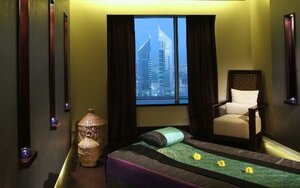 Emirates Grand Hotel (Emirates Grand Hotel, Trade Center First, Jumeirah, Dubai), otel  Dubai'den