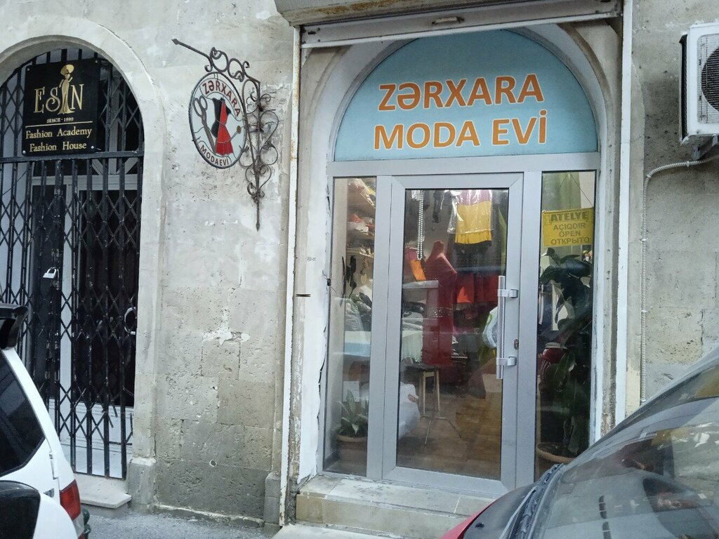 Terziler Zərhara Moda Evi, Bakü, foto