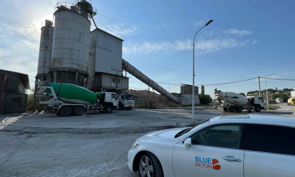Beton ve beton ürünleri üreticileri BlueBeton, Almatı, foto