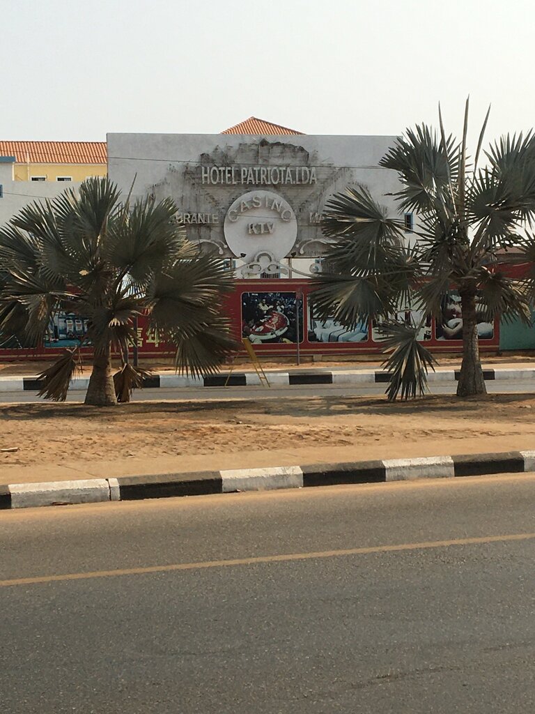 Otel Patriota, Loanda, foto