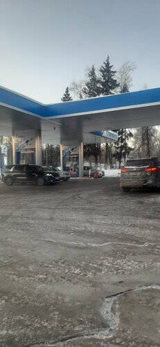 Benzin istasyonu Gazpromneft, Yaroslavskaya oblastı, foto