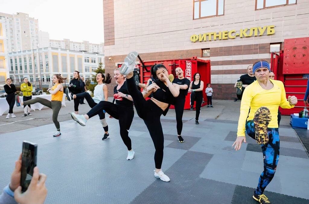 Spor kulüpleri Боевые перчатки, Moskova, foto