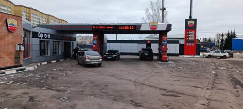 Benzin istasyonu АЗК Кристалл, Jeleznogorsk, foto