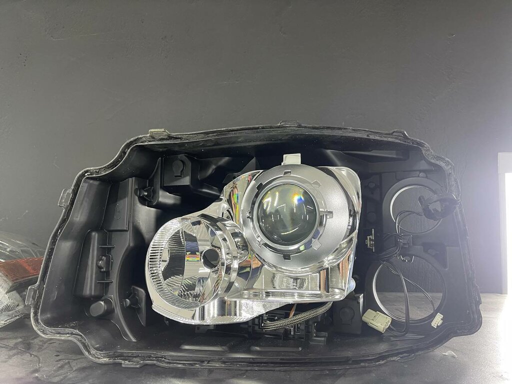 Otomotiv aydınlatma Led Lab, Yekaterinburg, foto