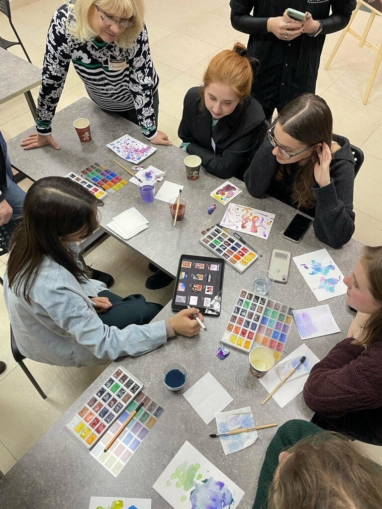 Sanat okulları Art school Aura, Nijni Novgorod, foto