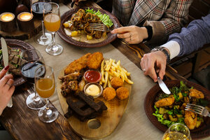 Usadba (Minskaya ulitsa No:49Г), kafe  Voronej'den