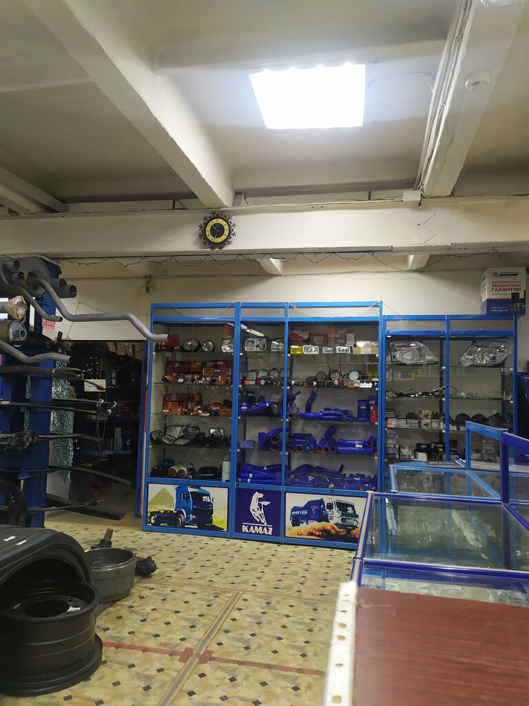 Otomobil yedek parçaları Baykal-AvtoTrak-Servis, Shelekhov, foto