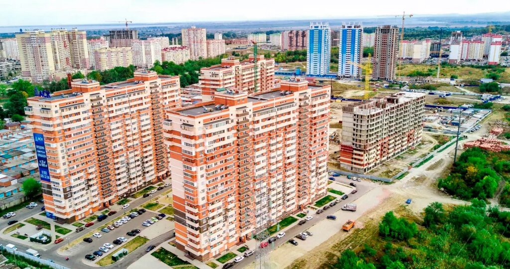 Yeni yerleşim alanlarındaki daireler ЖК Краснодар, Krasnodar, foto