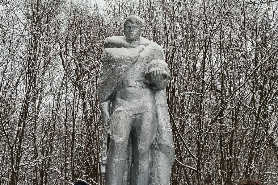 Anıt, heykel Воинское захоронение № 15, Tulskaya oblastı, foto