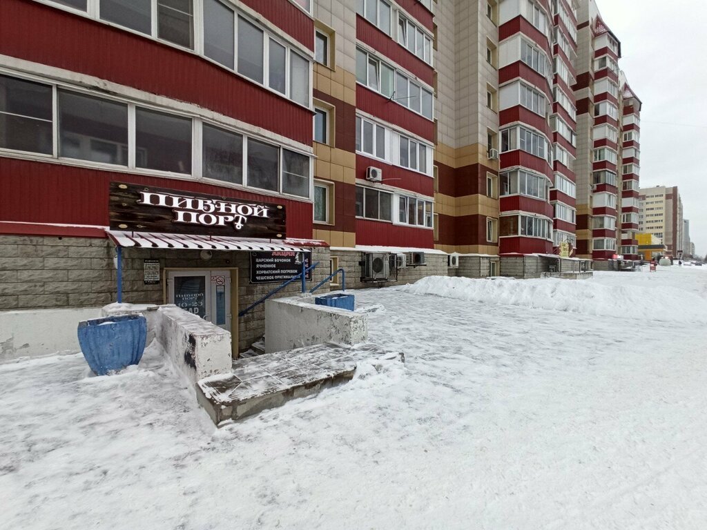 Bira dükkanı Pivnoy port, Barnaul, foto