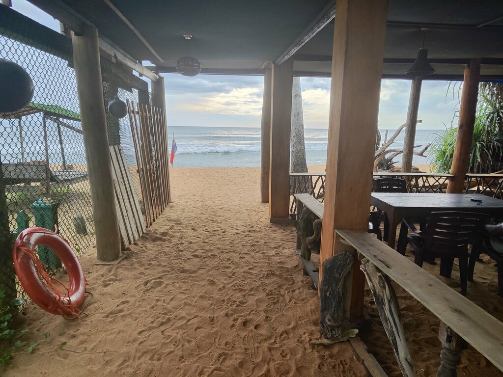 Restoran C&C, Batı Eyaleti, foto