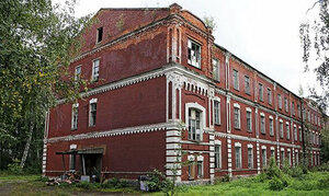 Красные казармы (ulitsa Chernyshevskogo No:106), turistik yerler  Vologda'dan