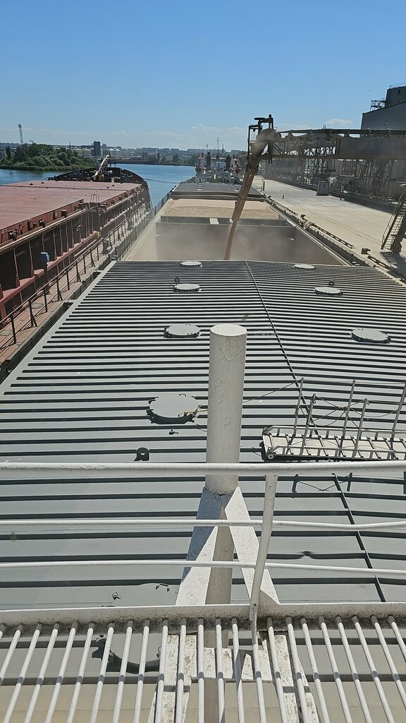 i̇skele Причал № 30, Azov, foto