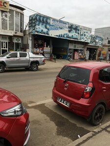 Auto Beloul (Luanda, Rua do Kikagil), otomobil servisi  Loanda'dan