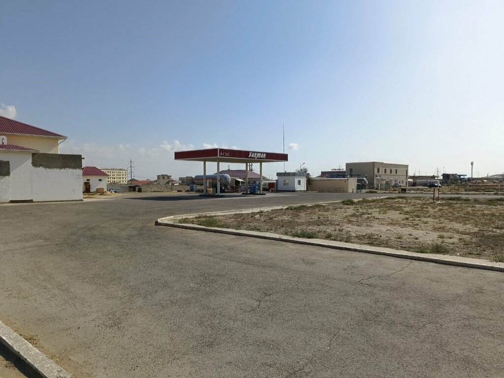 Otogaz dolum istasyonu Bakzhan, Aktav, foto