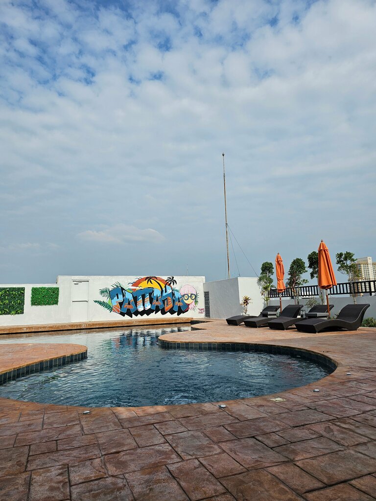 Otel Journeyhub Pattaya Central, Pattaya, foto