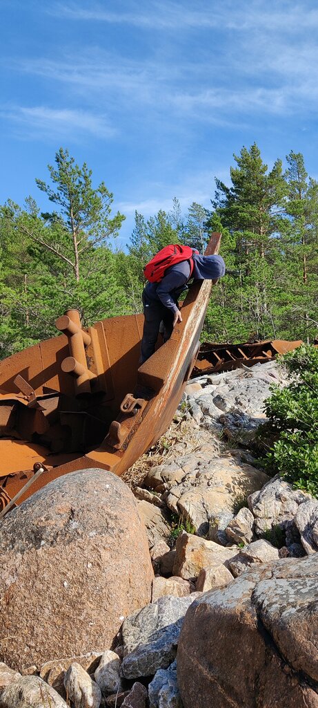 Turistik yerler Остов погибшего рыбацкого сейнера, Saint‑Petersburg ve Leningradskaya oblastı, foto