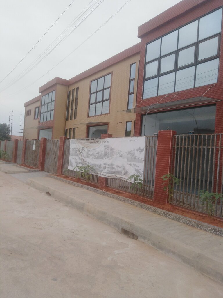 Tıp merkezleri ve klinikler Clínica Camama, Loanda, foto