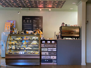 Gussi coffee (Leytenanta Shmidta Embankment No:21), kahve dükkanları  Saint‑Petersburg'dan