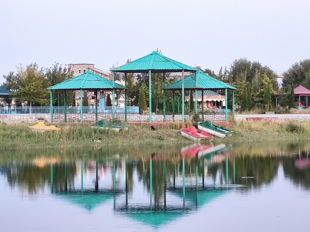 Plaj Plaj Meydanı, Nukus, foto