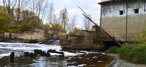 Заброшенная ГЭС на реке Икса (Tomsk Region, Chainskiy rayon, derevnya Grigoryevka), turistik yerler  Tomskaya oblastından