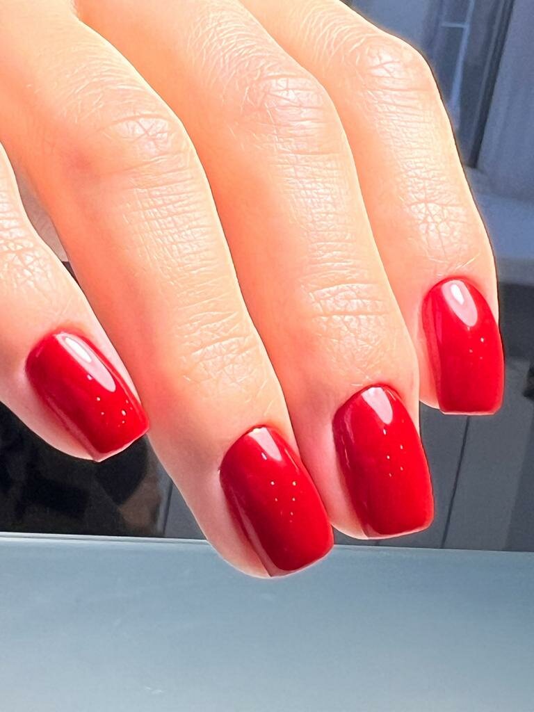 Manikür-pedikür Blik Nails, Moskova, foto