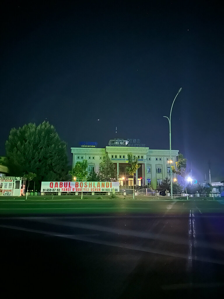 Ortaokul Ibn Sina Private School, Fergana eyaleti, foto