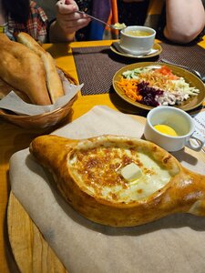 Hachapuri (Sovetskiy Avenue No:58, Cherepovets), restoran  Cherepovets'ten