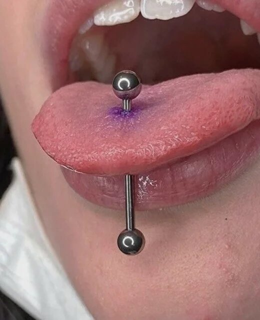 Piercing dükkanı Elle Piercing, Moskova, foto