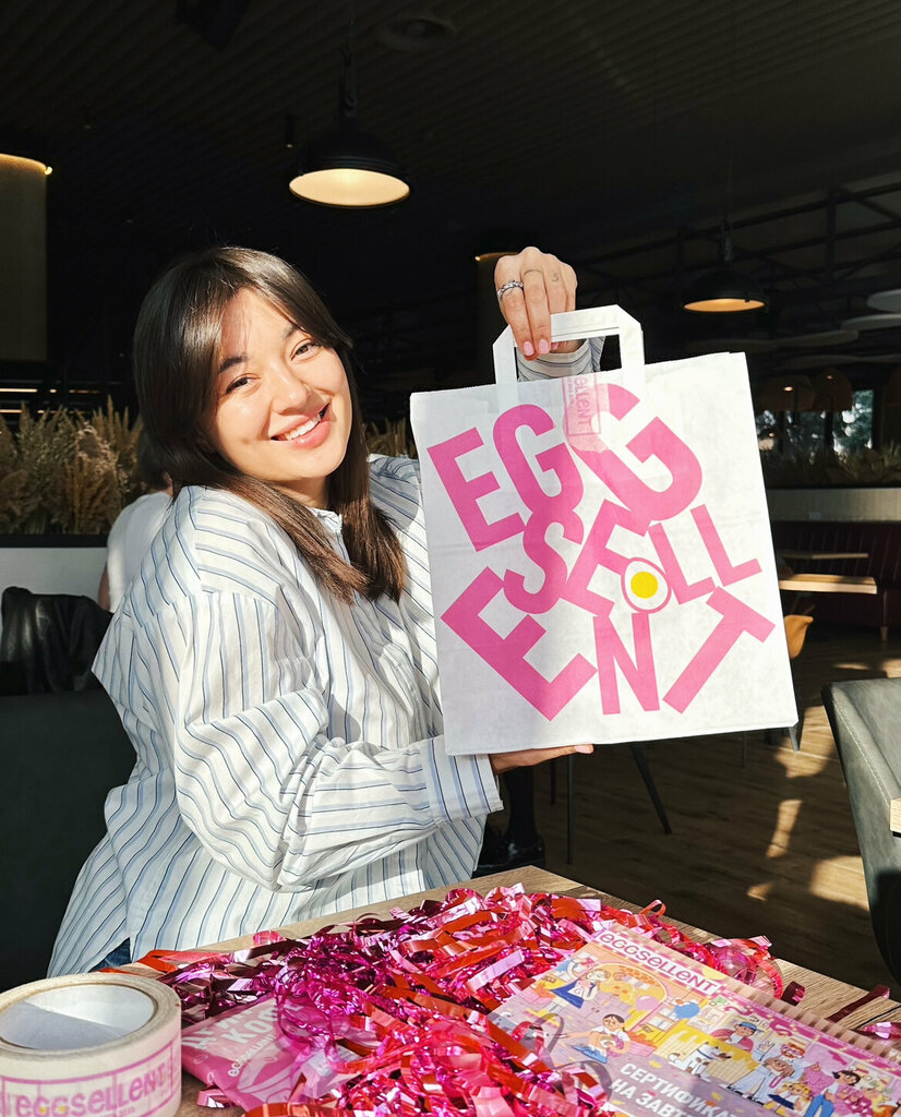 Kafe Eggsellent, Almatı, foto