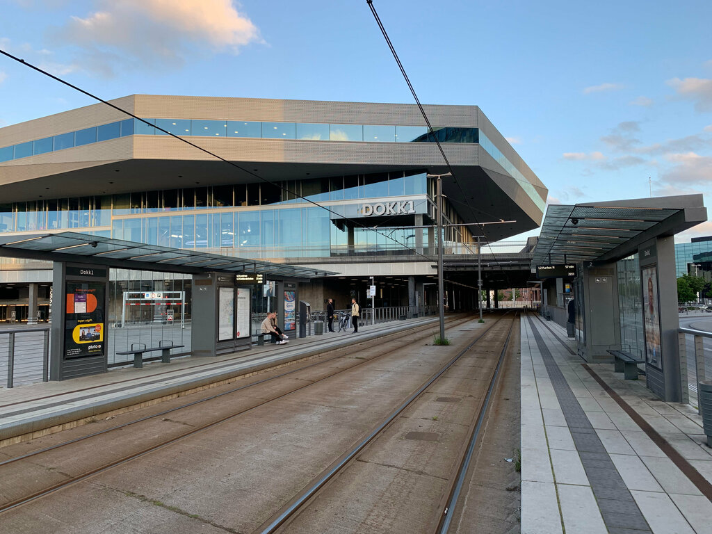 Toplu taşıma durağı Dokk1, Aarhus, foto