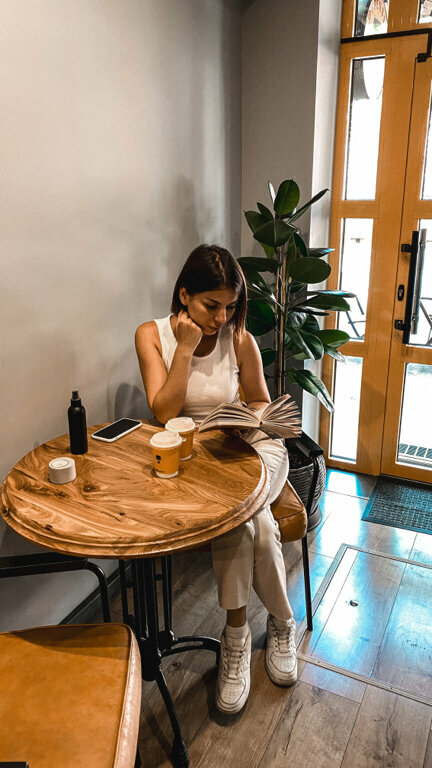 Kahve dükkanları Coffenberg, Vladikavkaz, foto