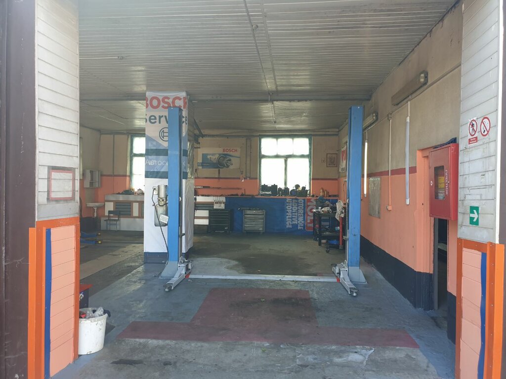 Otomobil servisi Ride luxe, Minsk, foto