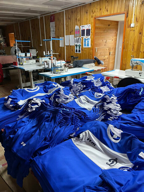 Spor giyim ve ayakkabı ТСМ, Teykovo, foto