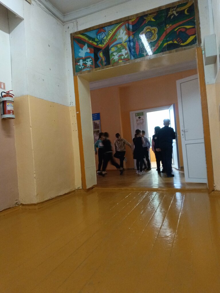 Ortaokul Varskovskaya srednyaya polnaya shkola, Mou, Riazanskaya oblastı, foto