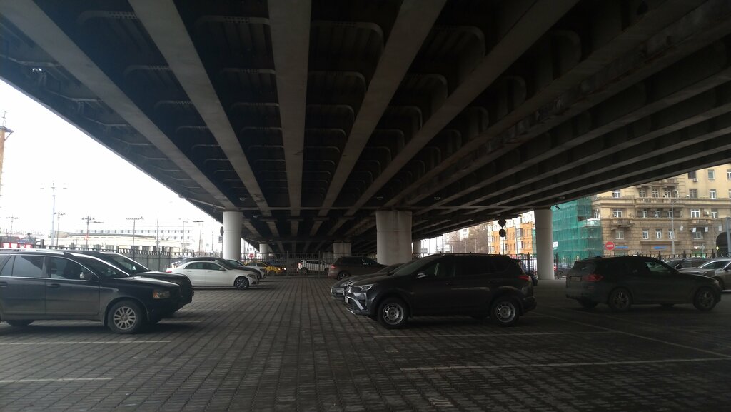 Otoparklar Parking lot, Moskova, foto