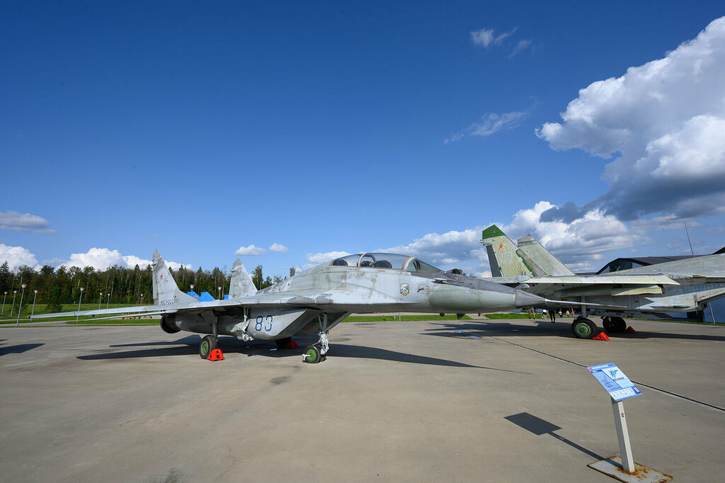 Teknoloji anıtı Самолëт МиГ-29УБ, Moskova ve Moskovskaya oblastı, foto