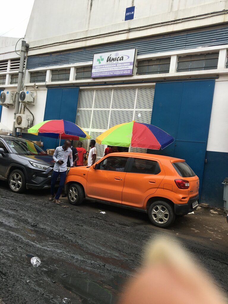 Eczaneler Única Farma, Loanda, foto