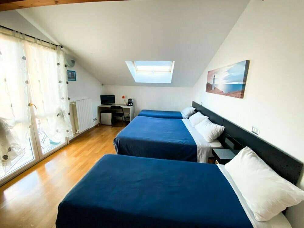 Otel Villa Ghisolfa With Garden, Lombardiya, foto