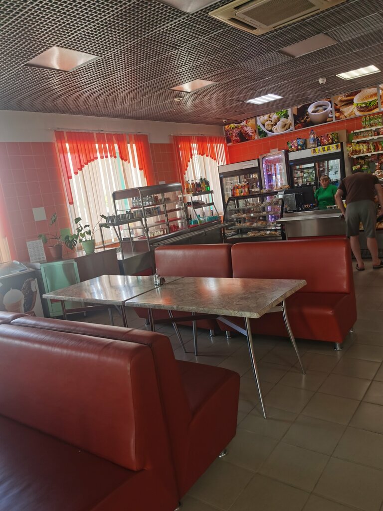 Kantin, yemekhane Ленивое копыто, Krasnoyarski krayı, foto