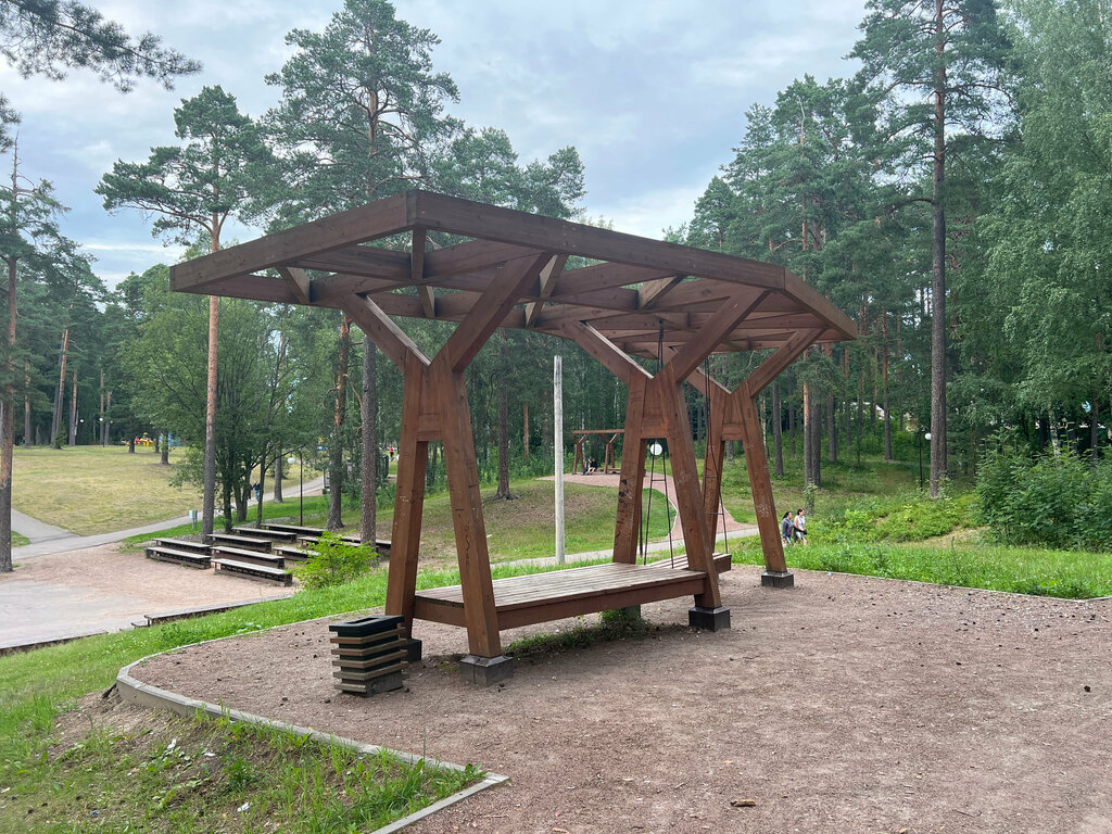 Dekorasyon ve süsleme, onur panosu Качели, Luga, foto