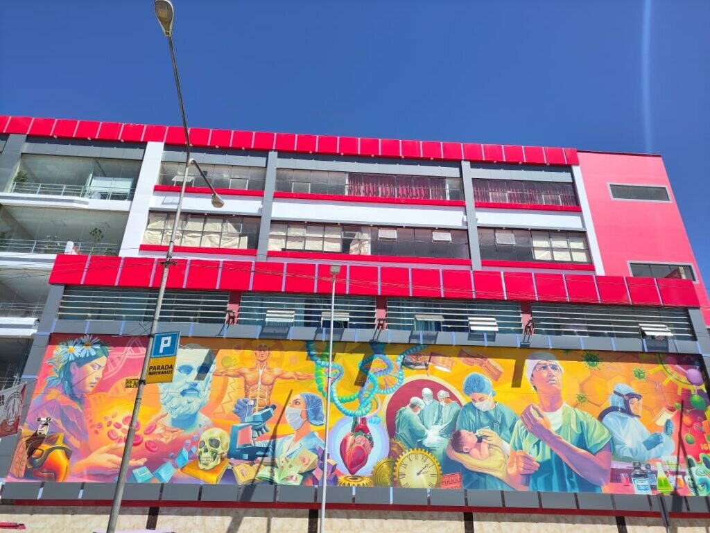 Üniversiteler Medicine Career - Upea, El Alto, foto