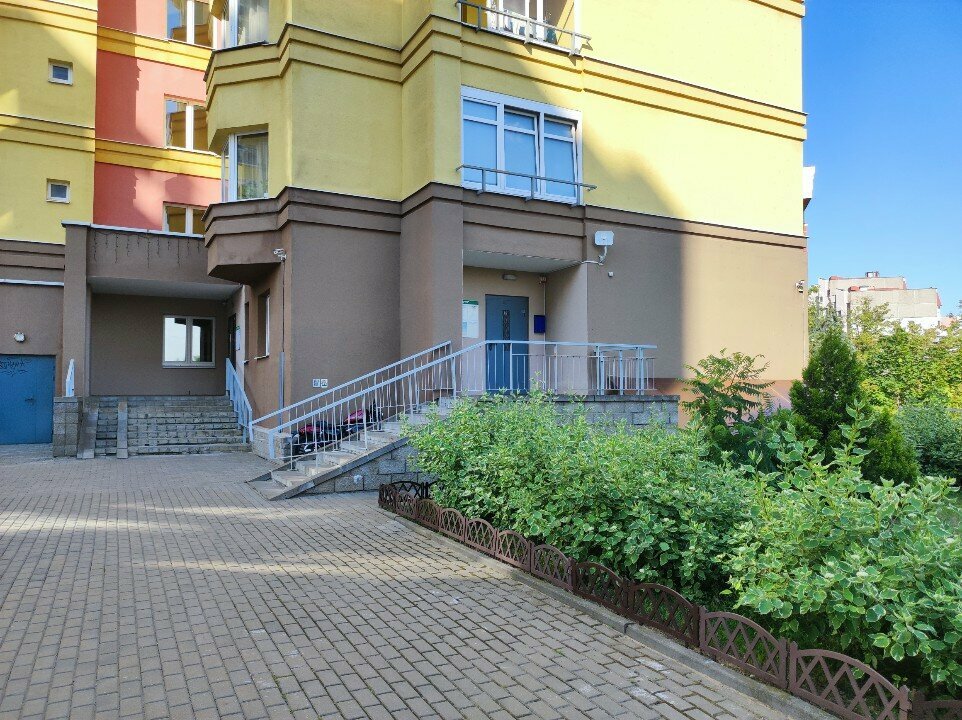 Bina, site yönetimi Товарищество собственников зданий по ул. Е. Полоцкой, 1 и 3, Minsk, foto