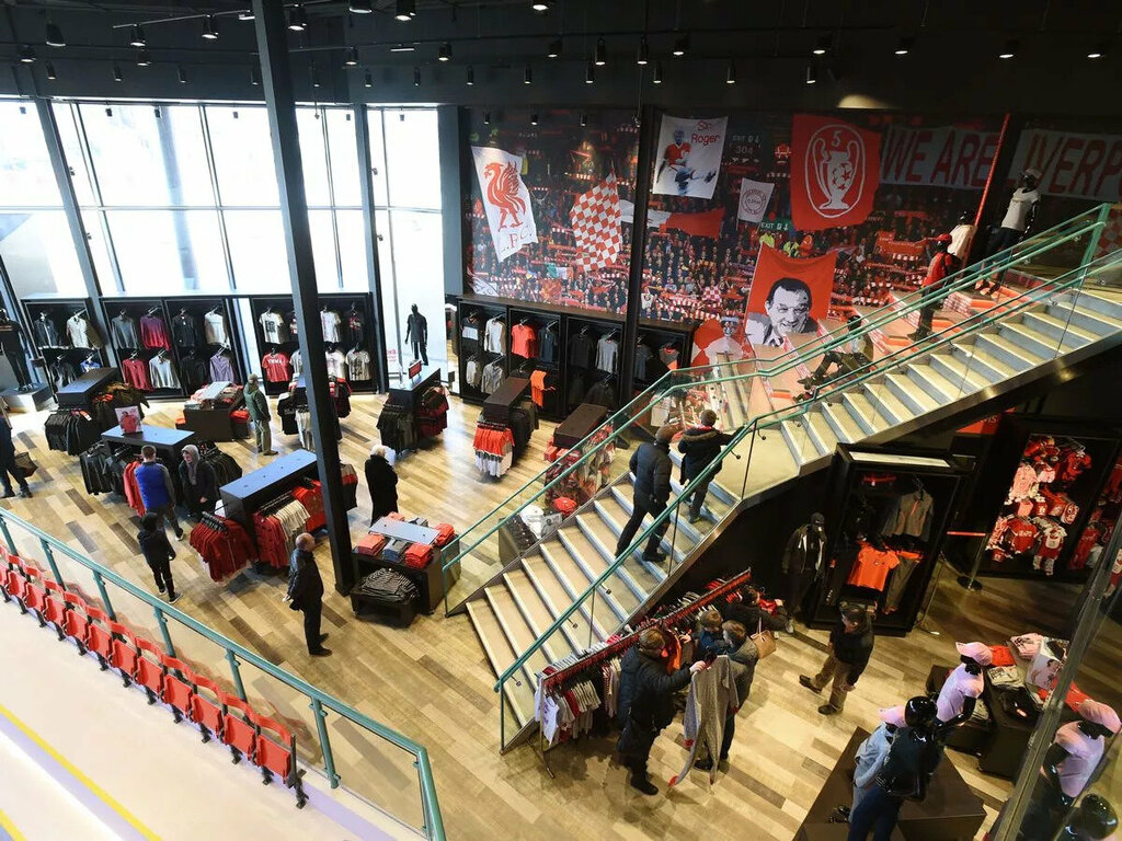 Spor mağazaları LFC Official Club Store, Liverpool, foto
