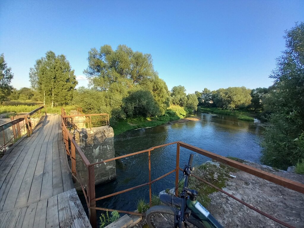 Turistik yerler Мишневская ГЭС, Moskova ve Moskovskaya oblastı, foto
